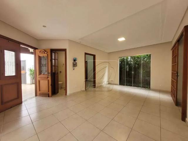 Casa / Sobrado para Venda em Piracicaba/SP Centro 4 Quartos
