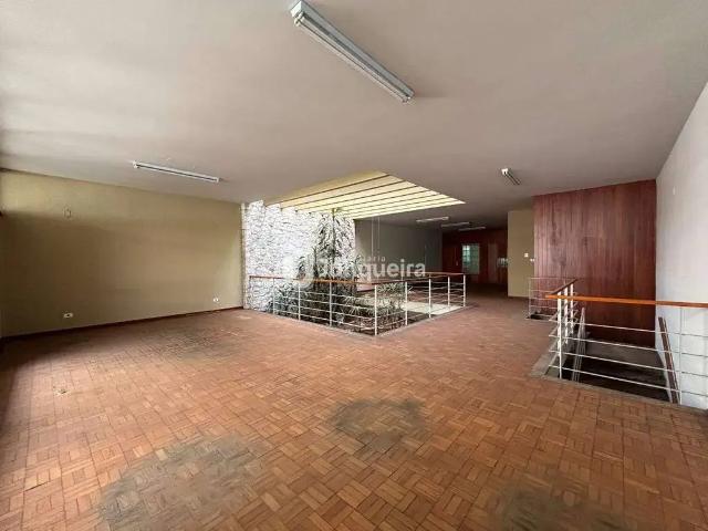 Casa / Sobrado para Venda em Piracicaba/SP Centro 4 Quartos