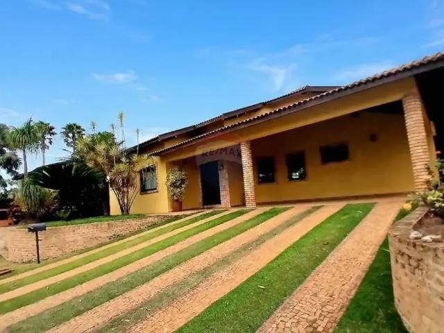Casa / Sobrado para Venda em Piracicaba/SP Centro 5 Quartos