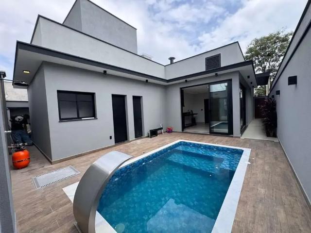 Casa / Sobrado para Venda em Piracicaba/SP Água Branca 3 Quartos