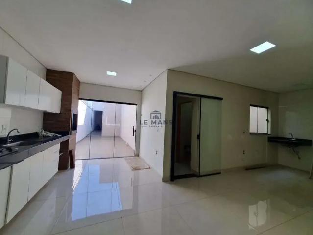 Casa / Sobrado para Venda em Piracicaba/SP Água Branca 3 Quartos