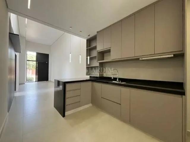 Casa / Sobrado para Venda em Piracicaba/SP Água Branca 3 Quartos