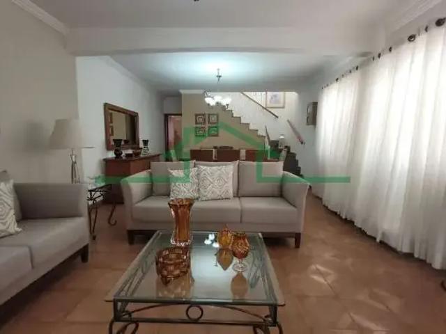 Casa / Sobrado para Venda em Piracicaba/SP Alto 3 Quartos