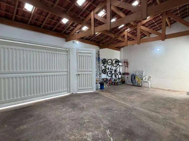 Casa / Sobrado para Venda em Piracicaba/SP Jaraguá 4 Quartos