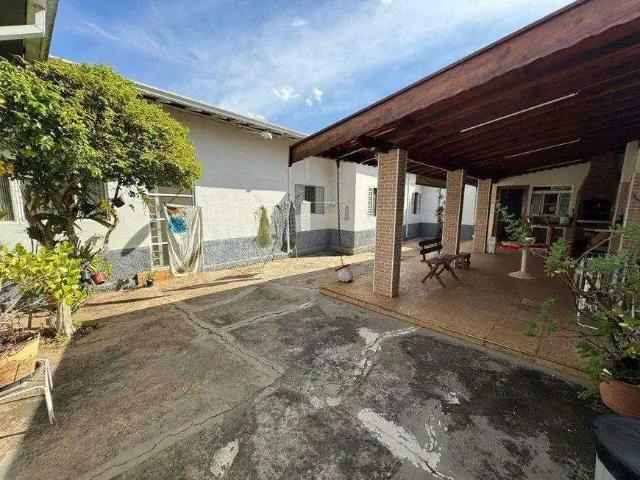 Casa / Sobrado para Venda em Piracicaba/SP Jardim Monumento 5 Quartos