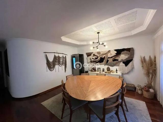 Casa / Sobrado para Venda em Piracicaba/SP Jardim Monumento 3 Quartos