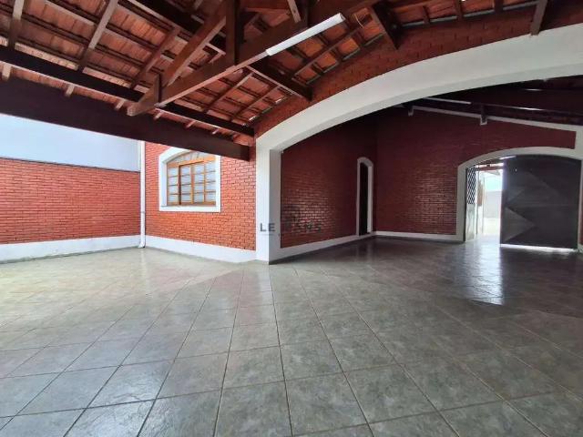 Casa / Sobrado para Venda em Piracicaba/SP Jardim Monumento 3 Quartos
