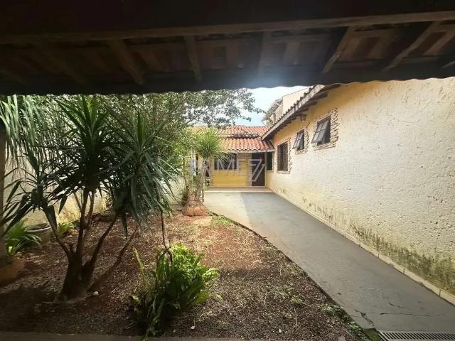 Casa / Sobrado para Venda em Piracicaba/SP Jardim Caxambu 3 Quartos