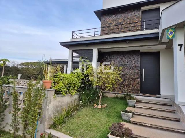 Casa / Sobrado para Venda em Piracicaba/SP Ondas 4 Quartos