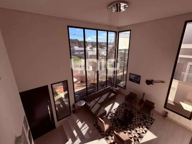 Casa / Sobrado para Venda em Piracicaba/SP Loteamento Ipanema 4 Quartos