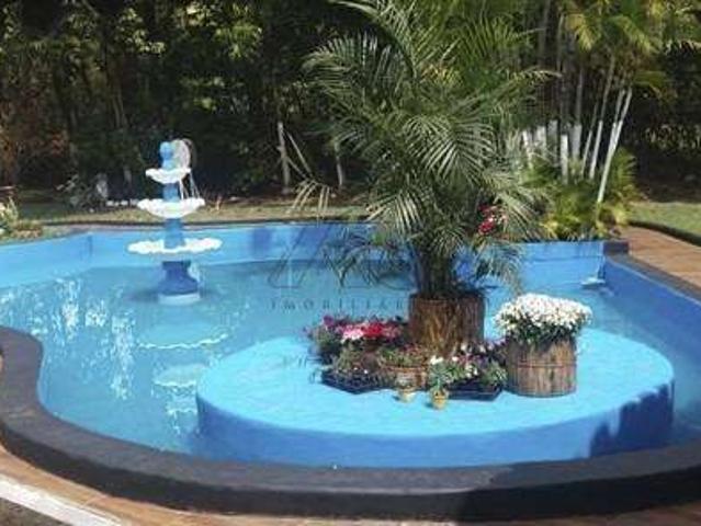 Casa / Sobrado para Venda em Piracicaba/SP Morumbi 4 Quartos
