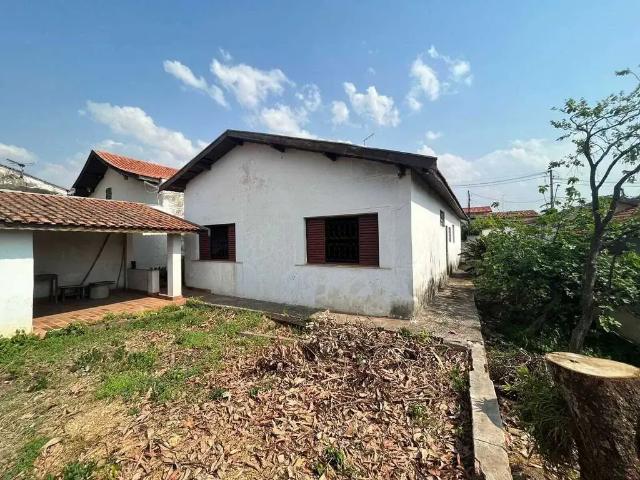 Casa / Sobrado para Venda em Piracicaba/SP Morumbi 3 Quartos