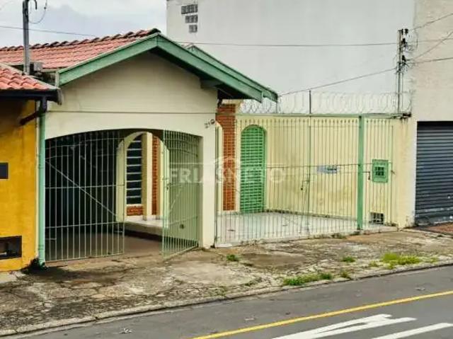 Casa / Sobrado para Venda em Piracicaba/SP Morumbi 3 Quartos