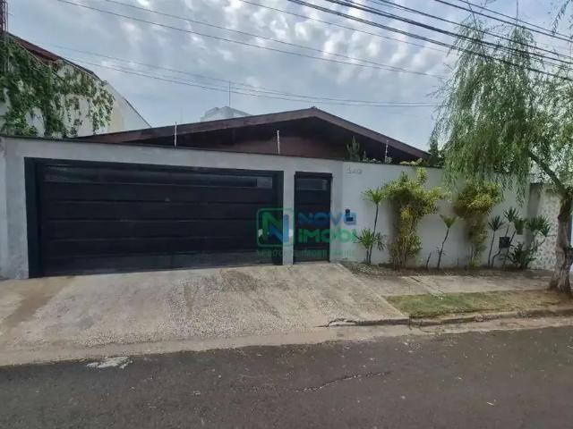Casa / Sobrado para Venda em Piracicaba/SP Jardim Elite 4 Quartos