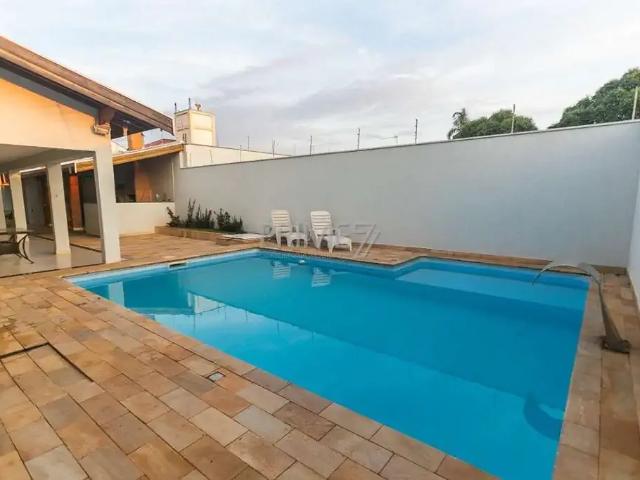 Casa / Sobrado para Venda em Piracicaba/SP Nova Piracicaba 4 Quartos