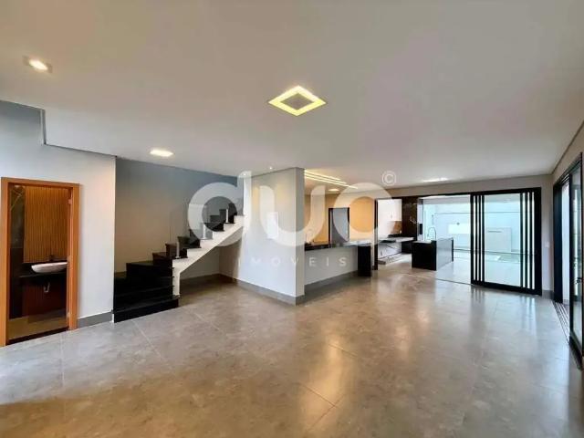 Casa / Sobrado para Venda em Piracicaba/SP Nova Pompéia 3 Quartos