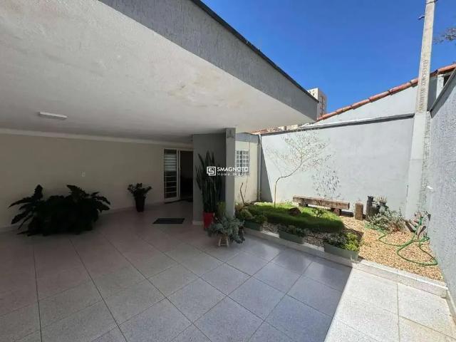 Casa / Sobrado para Venda em Piracicaba/SP São Dimas 3 Quartos