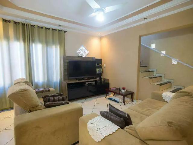 Casa / Sobrado para Venda em Piracicaba/SP São Dimas 4 Quartos