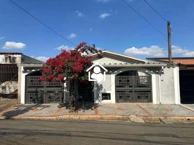 Casa / Sobrado para Venda em Piracicaba/SP Santa Terezinha 3 Quartos