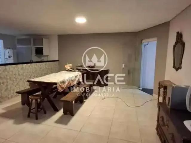 Casa / Sobrado para Venda em Piracicaba/SP Pompéia 2 Quartos