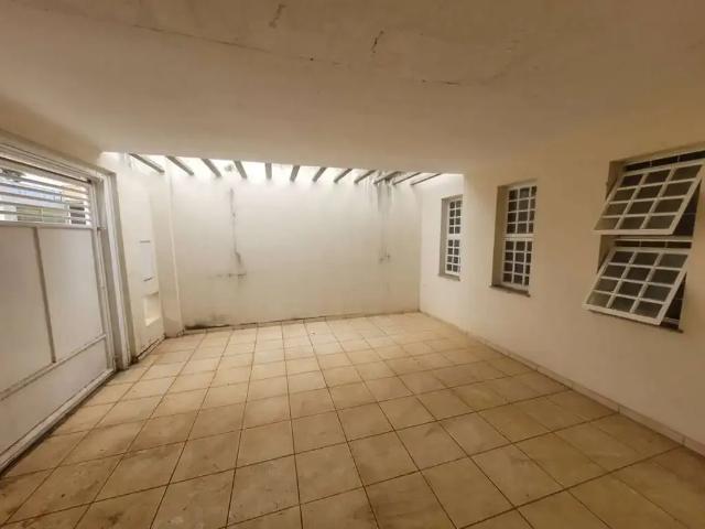 Casa / Sobrado para Venda em Piracicaba/SP Pompéia 2 Quartos