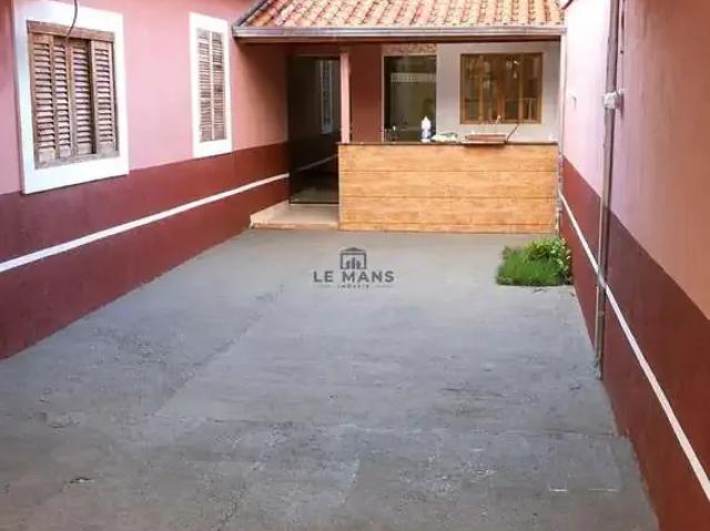 Casa / Sobrado para Venda em Piracicaba/SP Pompéia 2 Quartos