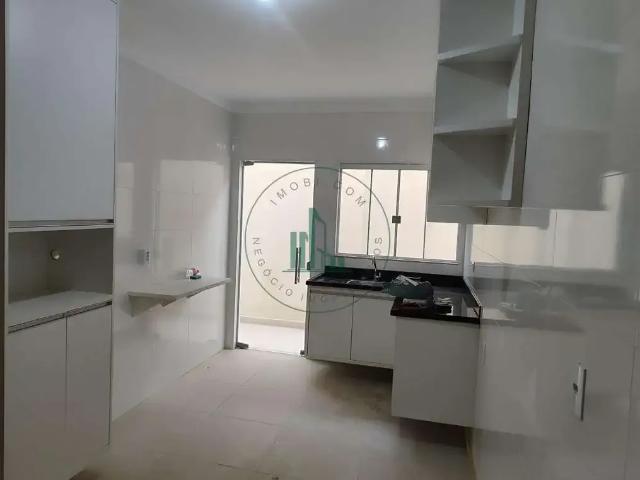 Casa / Sobrado para Venda em Piracicaba/SP Pompéia 3 Quartos