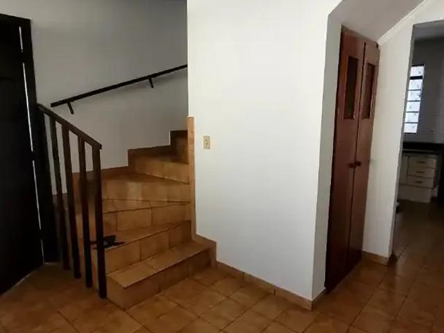 Casa / Sobrado para Venda em Piracicaba/SP Pompéia 3 Quartos
