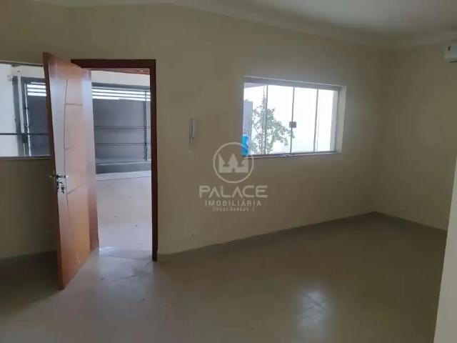 Casa / Sobrado para Venda em Piracicaba/SP Pompéia 3 Quartos