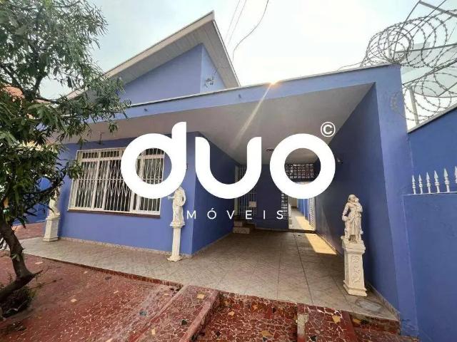 Casa / Sobrado para Venda em Piracicaba/SP Paulista 3 Quartos