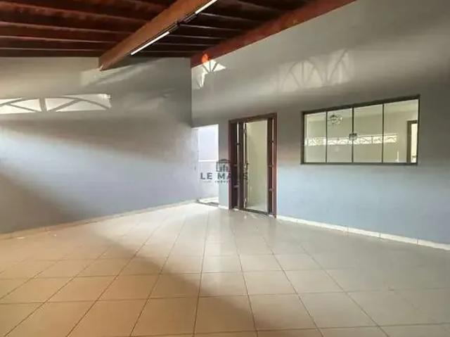 Casa / Sobrado para Venda em Piracicaba/SP Parque Residencial Monte Rey 3 Quartos