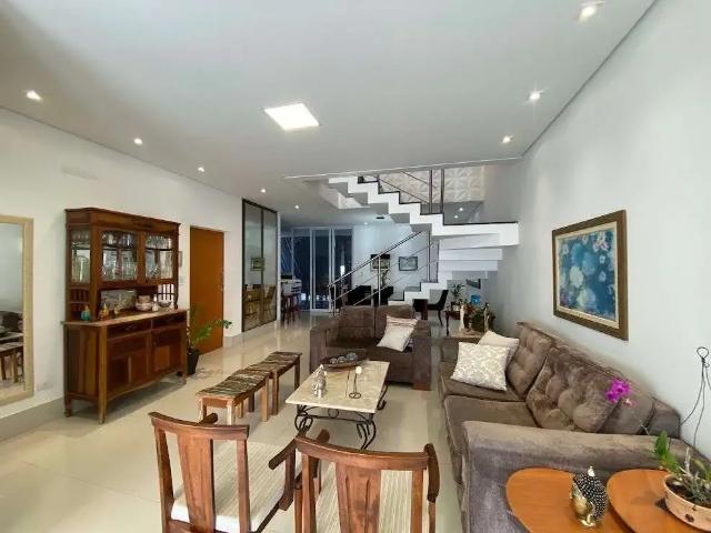 Casa / Sobrado para Venda em Piracicaba/SP Parque Taquaral 3 Quartos