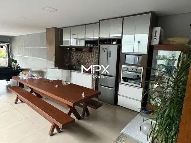 Casa / Sobrado para Venda em Piracicaba/SP Residencial Bertolucci 4 Quartos