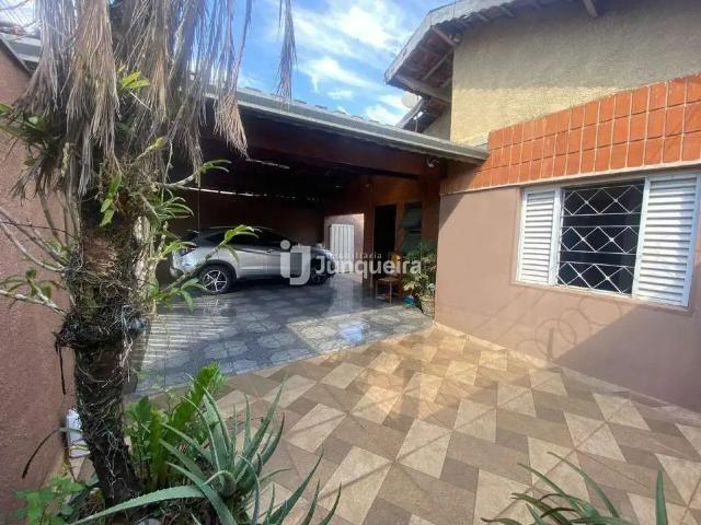 Casa / Sobrado para Venda em Piracicaba/SP Vila Industrial 3 Quartos