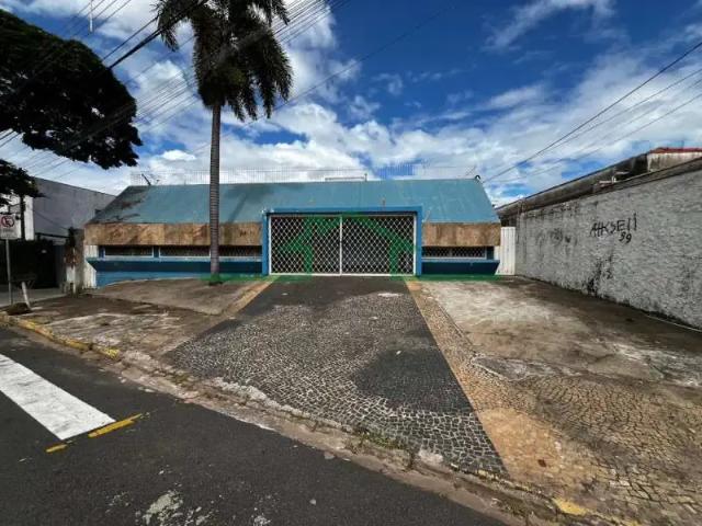 Casa / Sobrado para Venda em Piracicaba/SP Vila Independência 4 Quartos