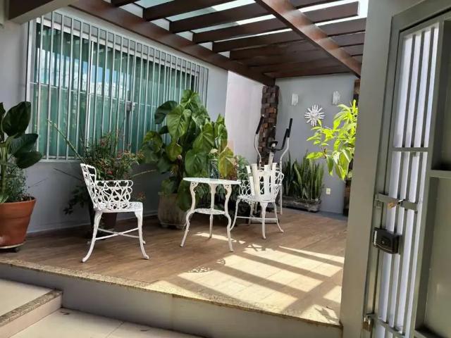 Casa / Sobrado para Venda em Pirajuí/SP Parque Santa Guilhermina 3 Quartos