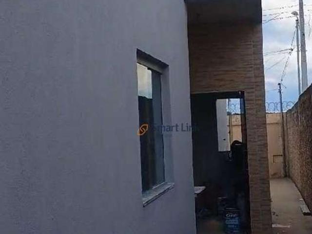 Casa / Sobrado para Venda em Pirapora/MG Industrial 2 Quartos