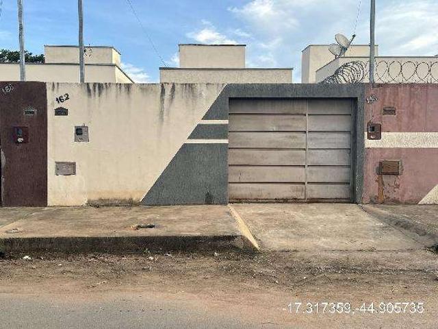 Casa / Sobrado para Venda em Pirapora/MG São Geraldo 2 Quartos