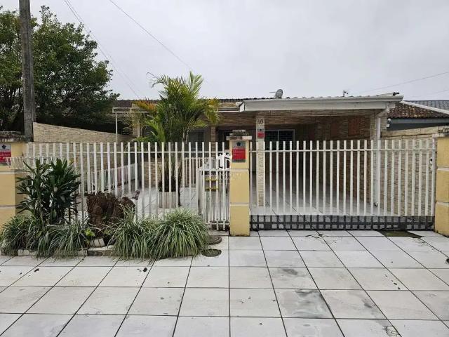 Casa / Sobrado para Venda em Piraquara/PR Centro 3 Quartos