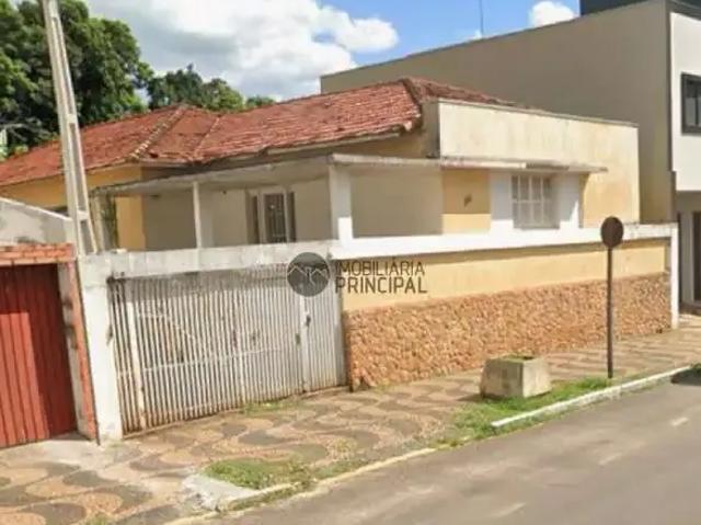 Casa / Sobrado para Venda em Piratininga/SP Centro 4 Quartos