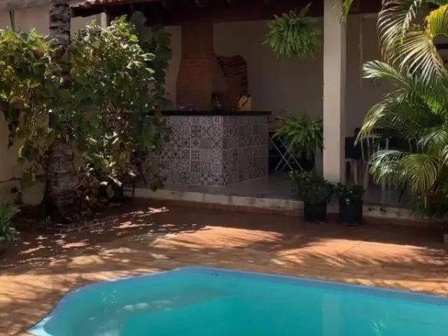 Casa / Sobrado para Venda em Piratininga/SP Centro 3 Quartos