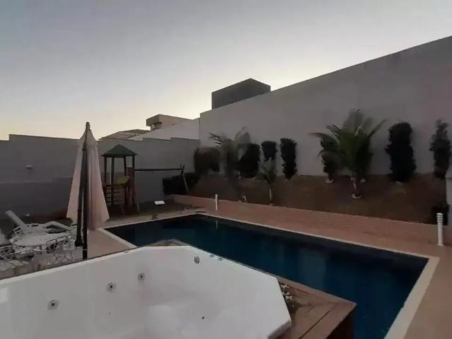 Casa / Sobrado para Venda em Piratininga/SP Centro 3 Quartos