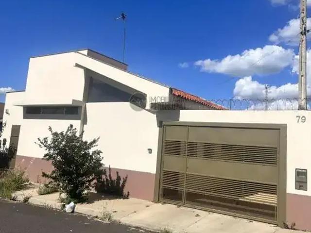 Casa / Sobrado para Venda em Piratininga/SP Centro 3 Quartos