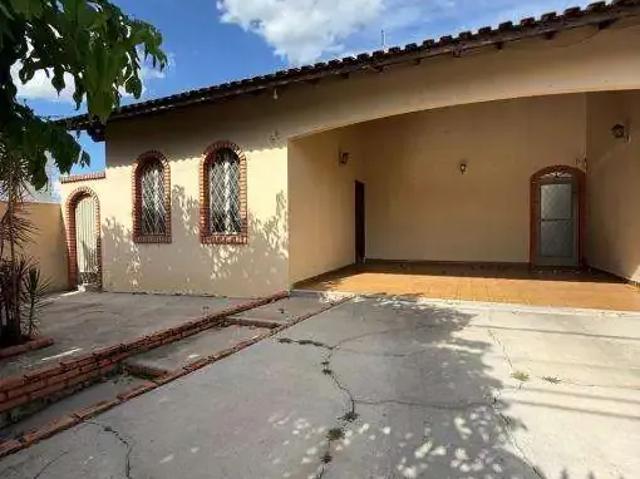 Casa / Sobrado para Venda em Piratininga/SP Centro 3 Quartos