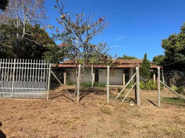 Casa / Sobrado para Venda em Pitangui/MG Centro 3 Quartos