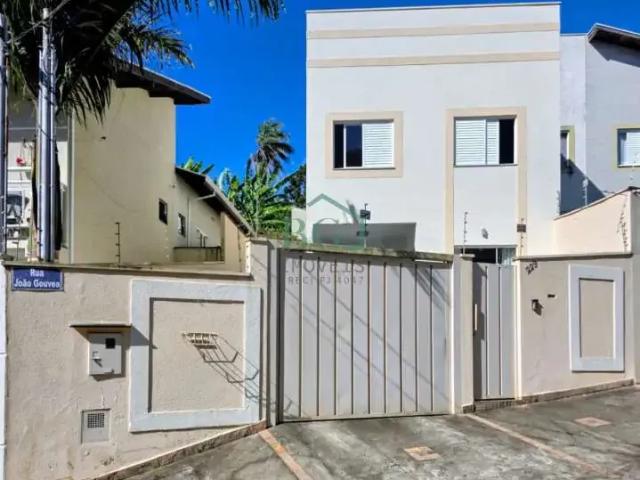 Casa / Sobrado para Venda em Poços de Caldas/MG Village São Luiz 3 Quartos