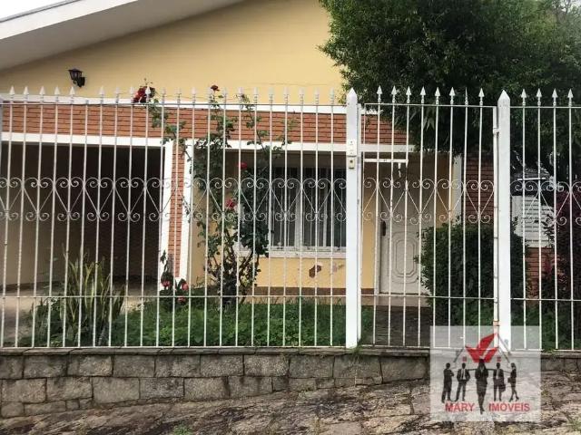 Casa / Sobrado para Venda em Poços de Caldas/MG Centro 3 Quartos