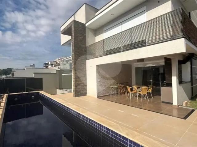 Casa / Sobrado para Venda em Poços de Caldas/MG Centreville 5 Quartos