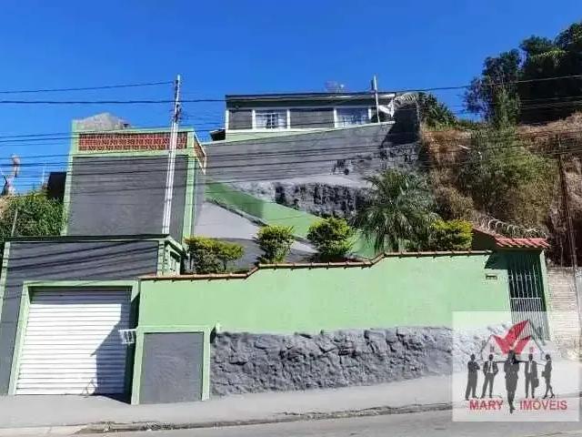 Casa / Sobrado para Venda em Poços de Caldas/MG Chácara Alvorada 2 Quartos