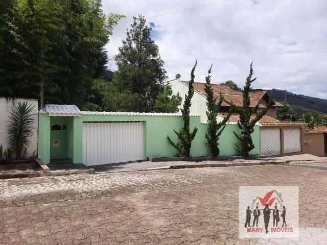 Casa / Sobrado para Venda em Poços de Caldas/MG Chácara São Francisco 3 Quartos